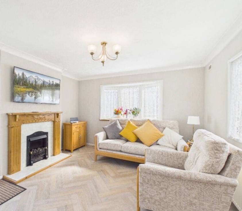 - Tom Hartley Park Homes